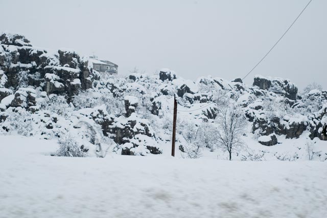 SNOW SNOW SNOW!!! – 2:48AM – Entertaining Kuwait since 2003